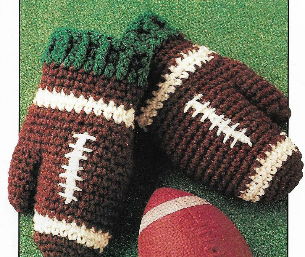 FOOTBALL MITTS MITTENS 2 CHILD SIZES DIGEST SIZE CROCHET PATTERN ...