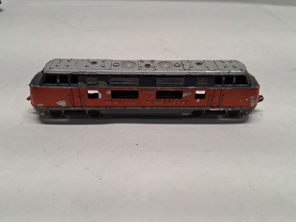 RARE Vintage N Trix Minitrix Unpowered Schiebe Push Floor Trains ...