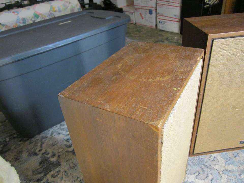 KLH MODEL 32 WALNUT Floor Speakers Pair 8-OHMS Made in USA! | eBay