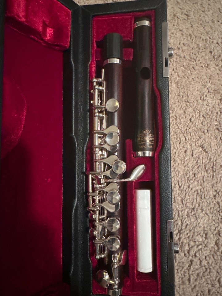 Wood Piccolo good condition Moresky plays nice | eBay