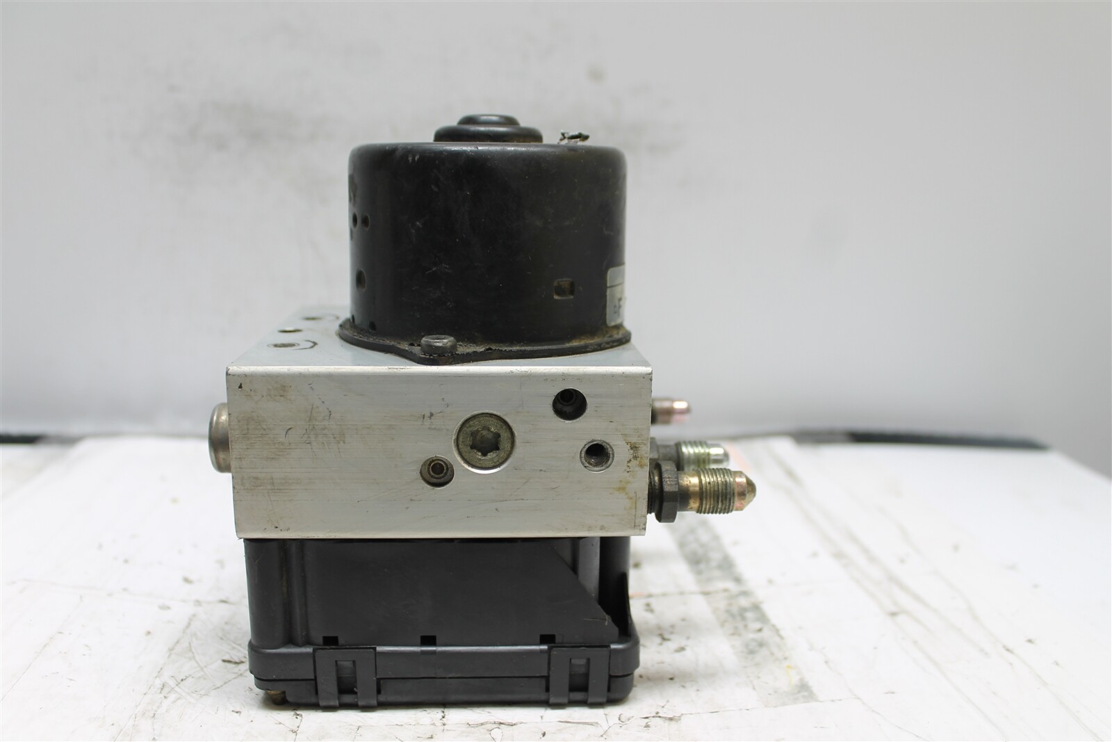 2001-03 Ford Ranger ABS Antilock Brake Pump Control XL542C346AB Module ...