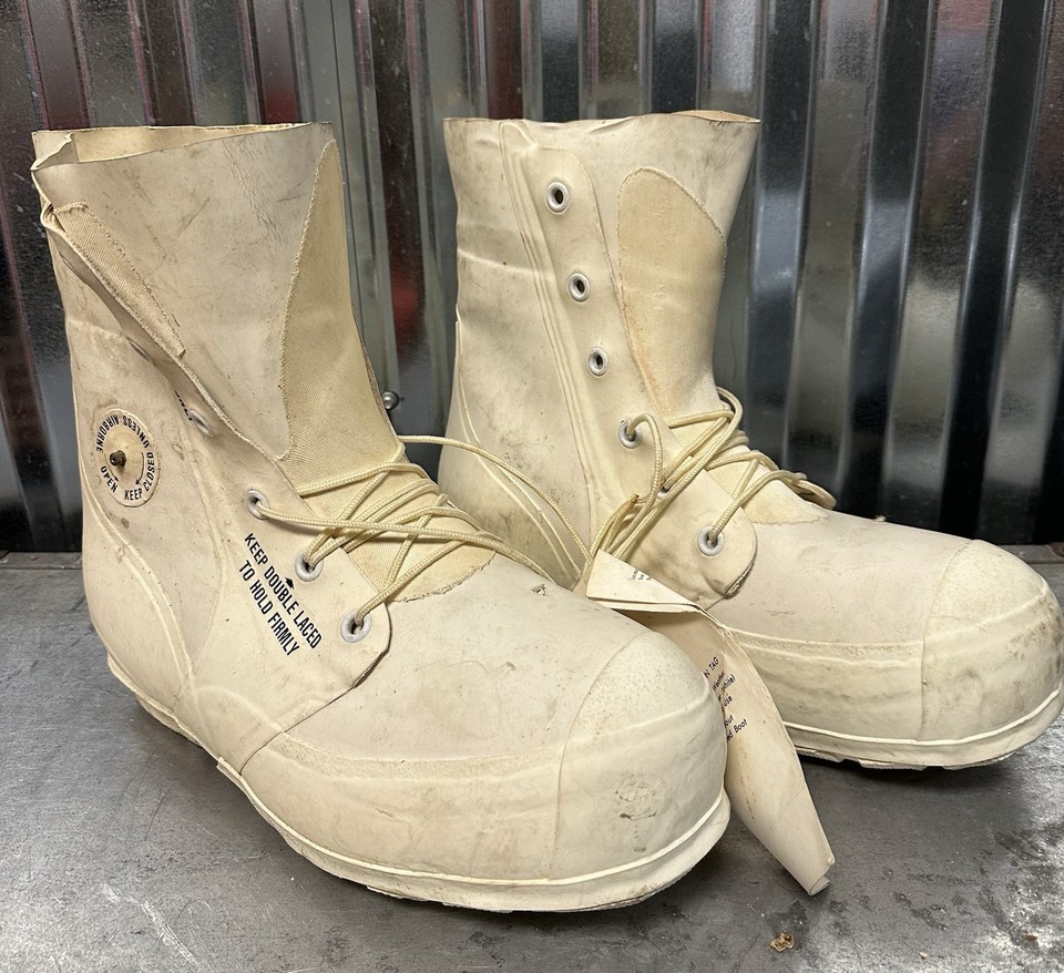 Military Mickey Mouse Bunny Boots 12 W Extreme Cold Weather Insulated ...