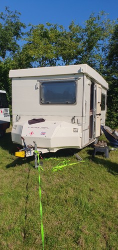 Gobur Carousel 12/2T Folding Caravan 1993 in fab condition for age ...