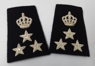 Qatar Brigadier Winter Slides Dress Uniform Shoulder Epaulettes Silver ...