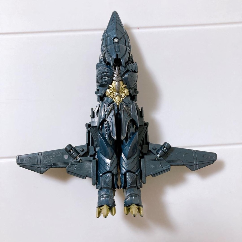Takara Tomy Transformers Speed Change Megatron Barricade Berserker ...