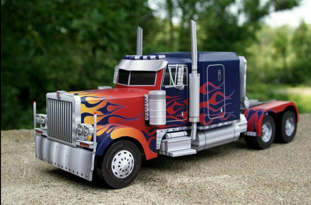 Transformers Peterbilt Truck