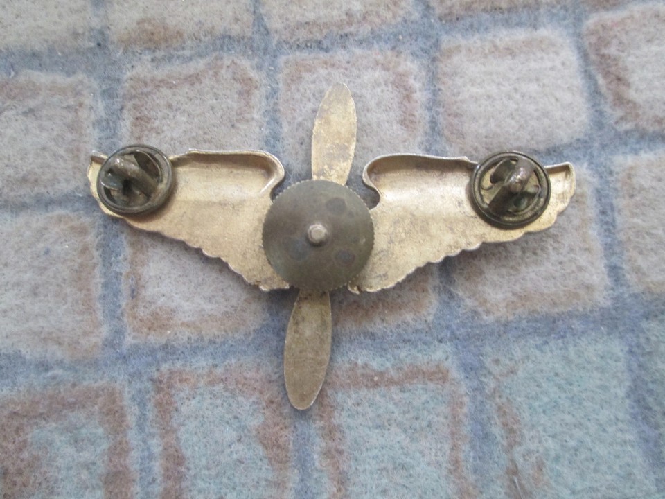 ORIGINAL WWII USAAF AVIATION PILOT CADET VISOR CAP BADGE, original ...