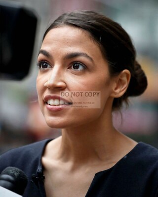 NEW YORK REP. ALEXANDRIA OCASIO-CORTEZ (AOC) - 8X10 PHOTO (DD450) | eBay
