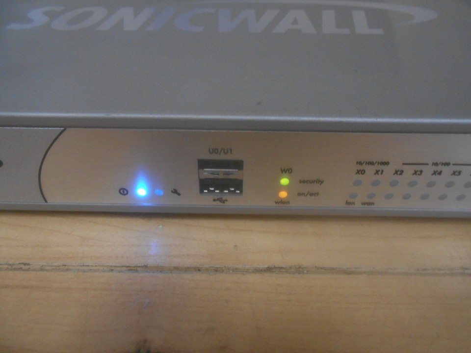 SonicWALL TZ 210 With AC Adapter - Powers On - Untested - No Antennaes ...