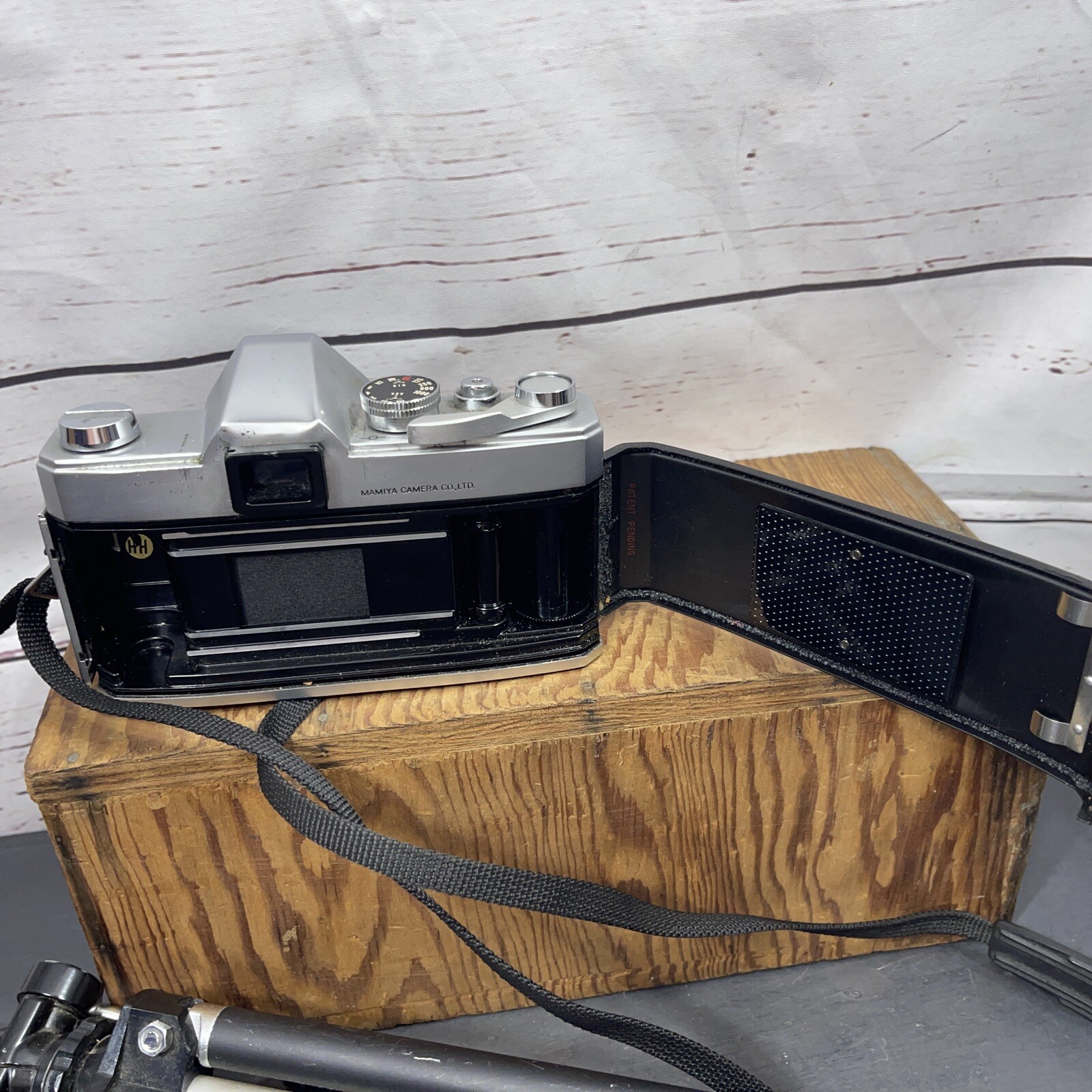 Vintage Mamiya Sekor 1000 DTL 35mm Camera w/ 55mm 1:1.4 Lenses Case ...