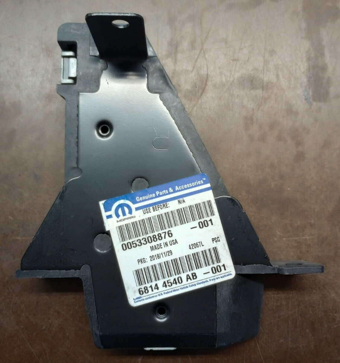OEM Mopar 2014-18 Jeep Cherokee RH Cooling Module Bracket 68144540AB ...