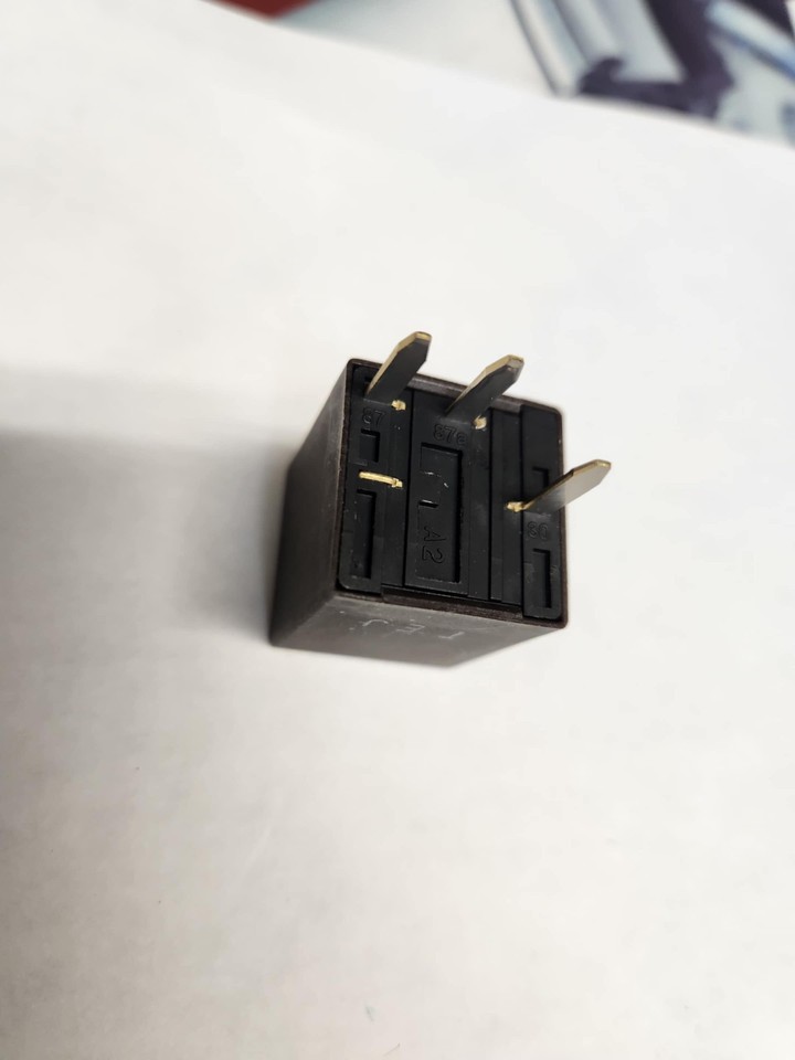 KIA 3 Pin Alternator Relay Sedona | eBay