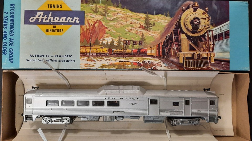 HO Athearn New Haven RDC RTR (2) Powered Units and Dummy Unit Lot (3 ...