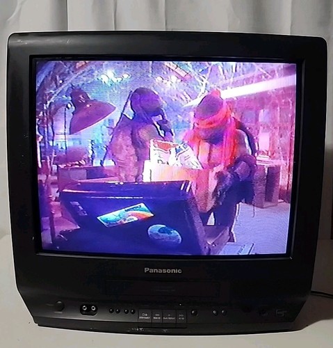 Panasonic pv-c2021 20-Inch Retro Gaming TV CRTV FM Radio VCR VHS Player ...