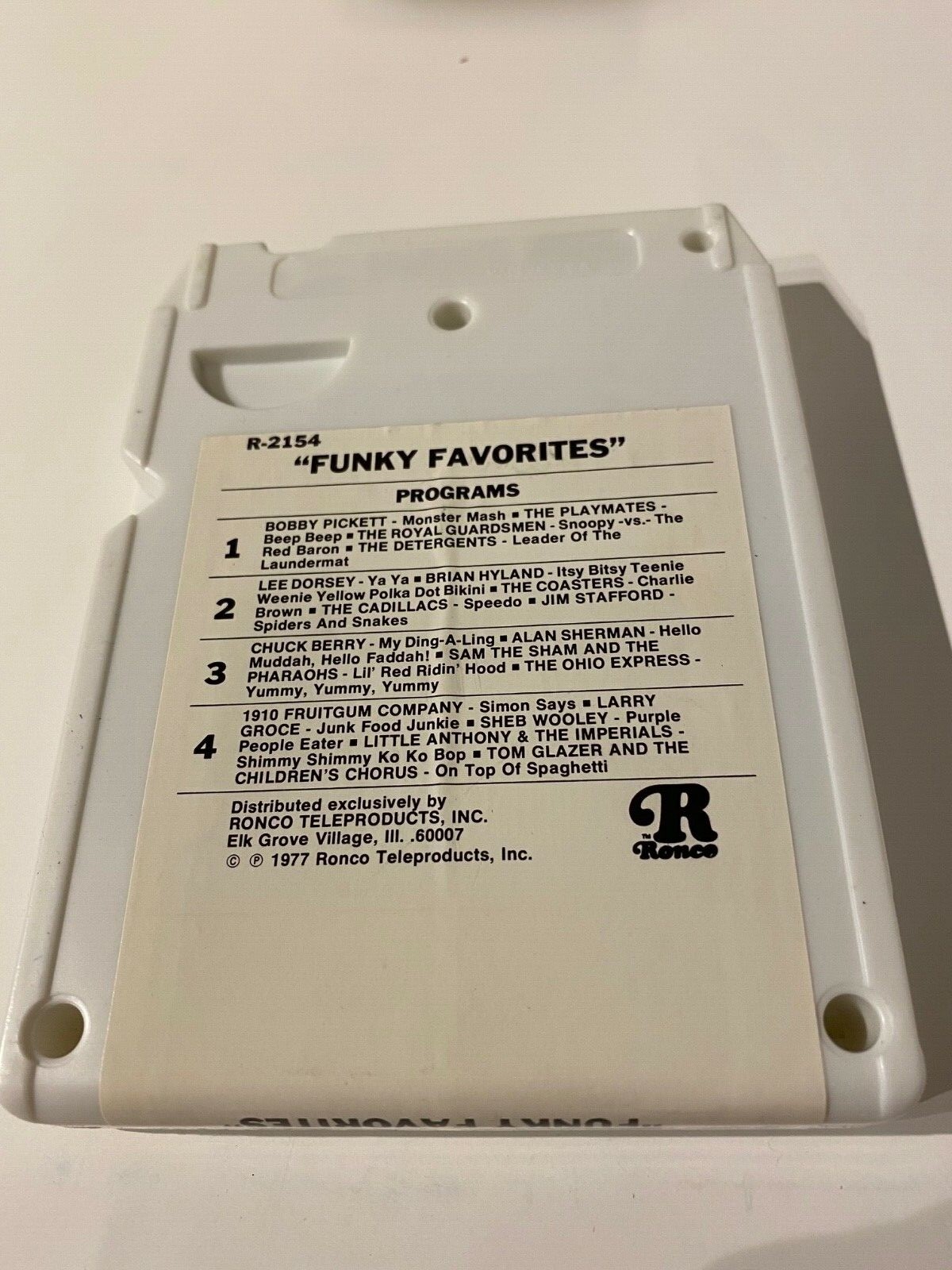 RONCO PRESENTS FUNKY FAVORITES ORIGINAL HITS ORIGINAL ARTISTS 8 TRACK ...