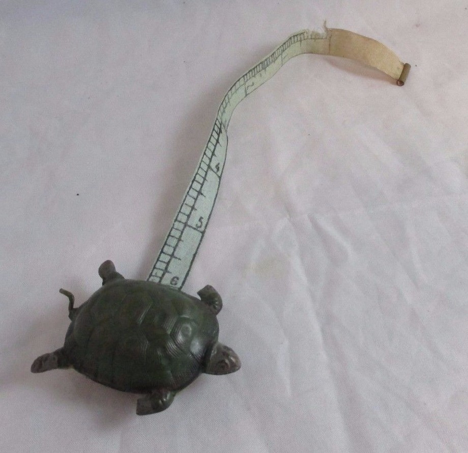 RARE ANTIQUE painted metal TURTLE or TORTOISE wind-up TAPE MEASURE | eBay