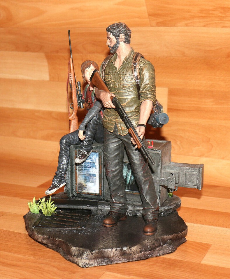 The Last of Us Post Pandemic Edition Joel & Ellie Statue PS3 Rare | eBay