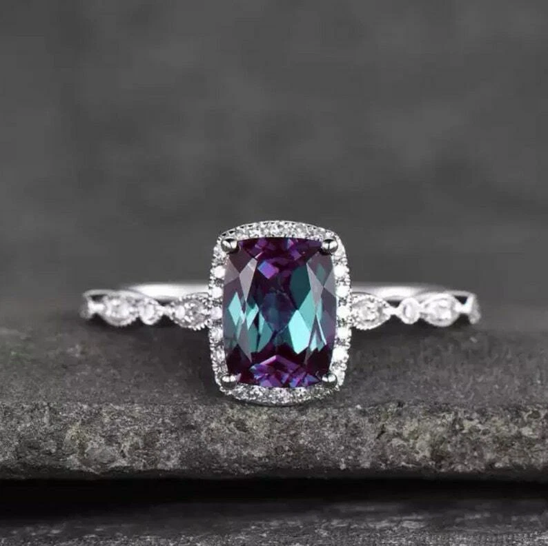 June Birthstone Color Alexandrite