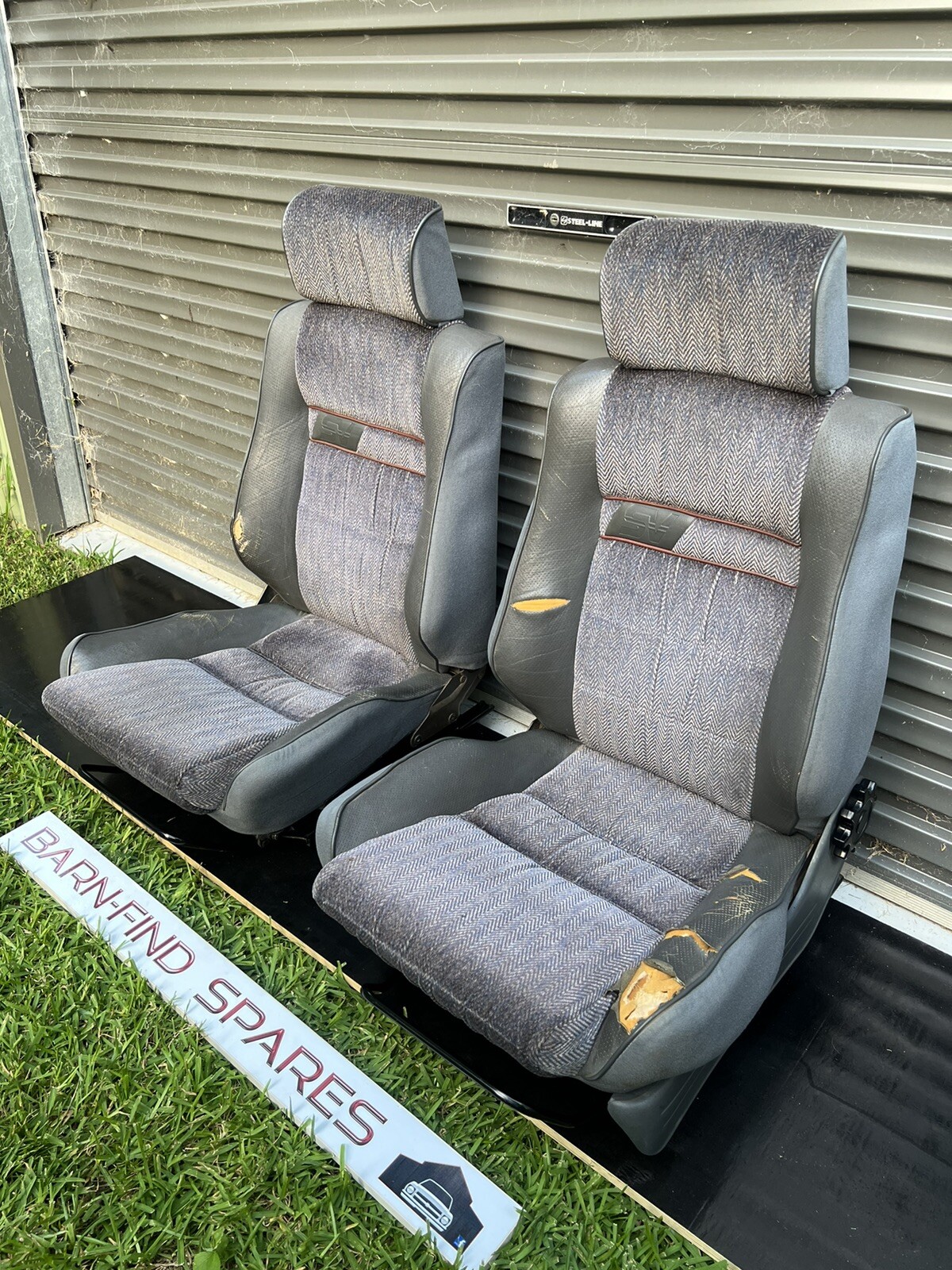 VN HSV Front Seats May Suit VL VG VQ VP VR VS Commodore SS SV SV3800 ...