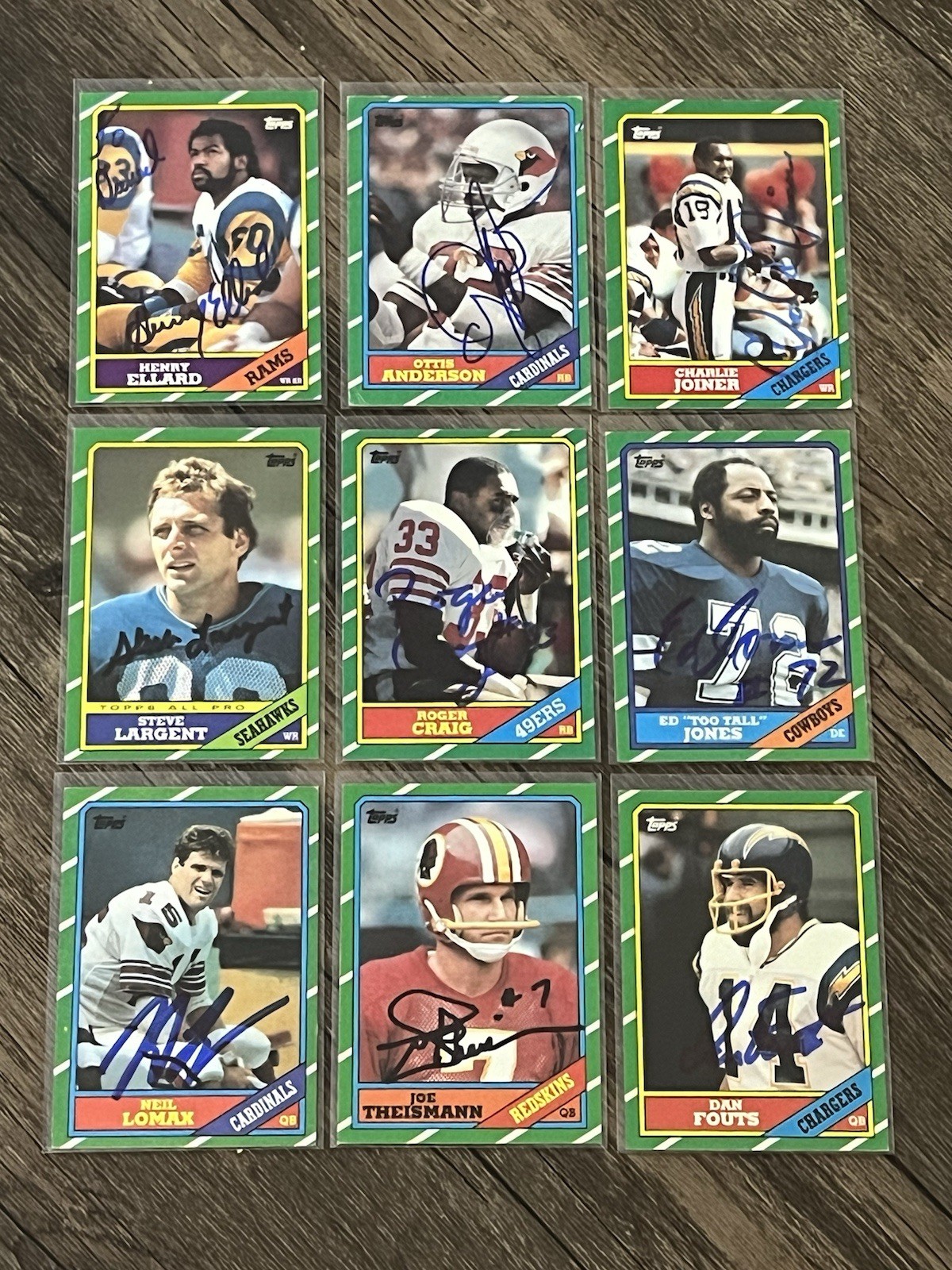 LOT OF (36) DIFFERENT SIGNED AUTOGRAPHED VINTAGE 1986 TOPPS FOOTBALL ...