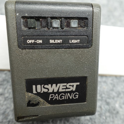 Vintage Pager Motorola USWest Beeper Black AA Heavy Duty No Power Prop ...