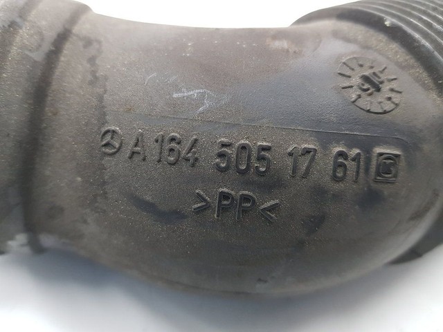 MERCEDES Ml W164 320 Engine Air Intake Pipe Left A1645051761 for sale ...