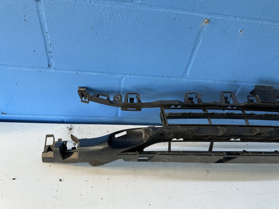 2016 BMW 4 F36 FRONT BUMPER CENTER AIR INLET TRIM 51117294657 7294657 ...