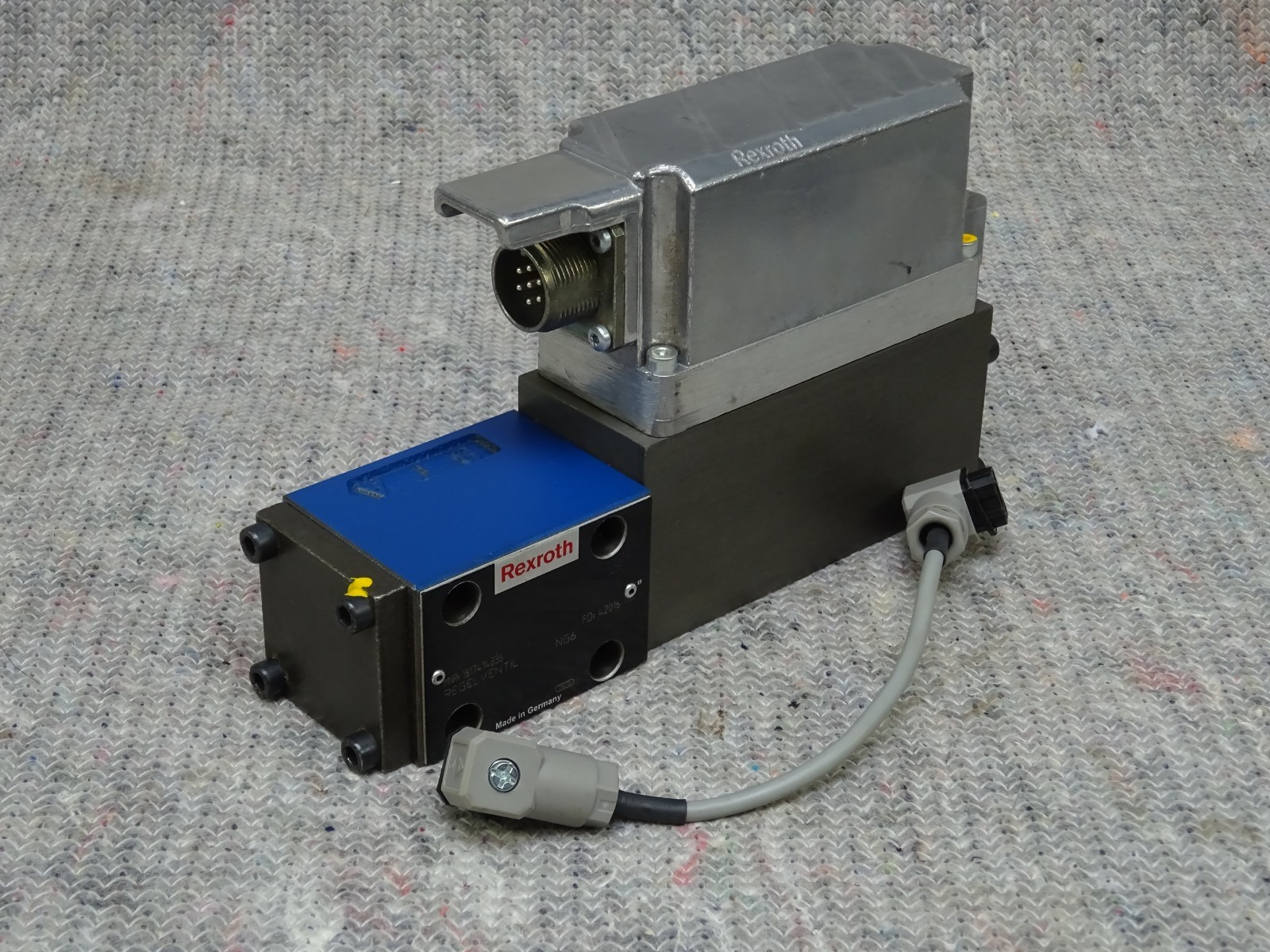 Bosch Rexroth MNR: 1817414336 Regelventil NG6 | eBay