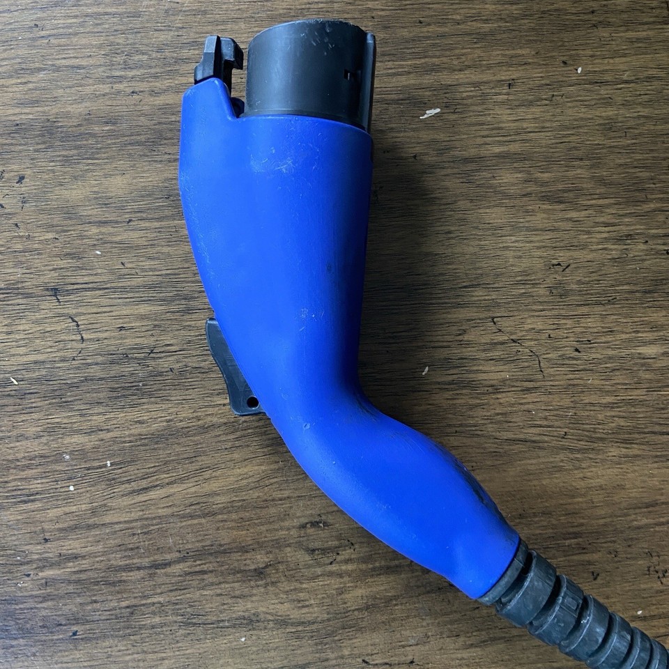 2012 - 2024 Toyota Prius Prime RAV4 EV Charger Plug in Hybrid charging ...