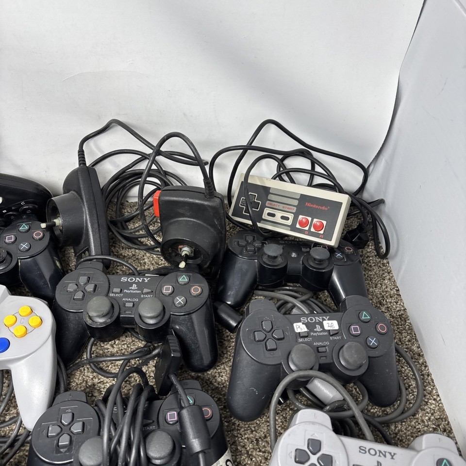 Video Game OEM Controller Cable Games Lot FOR PARTS ONLY EVERYTHING IS ...