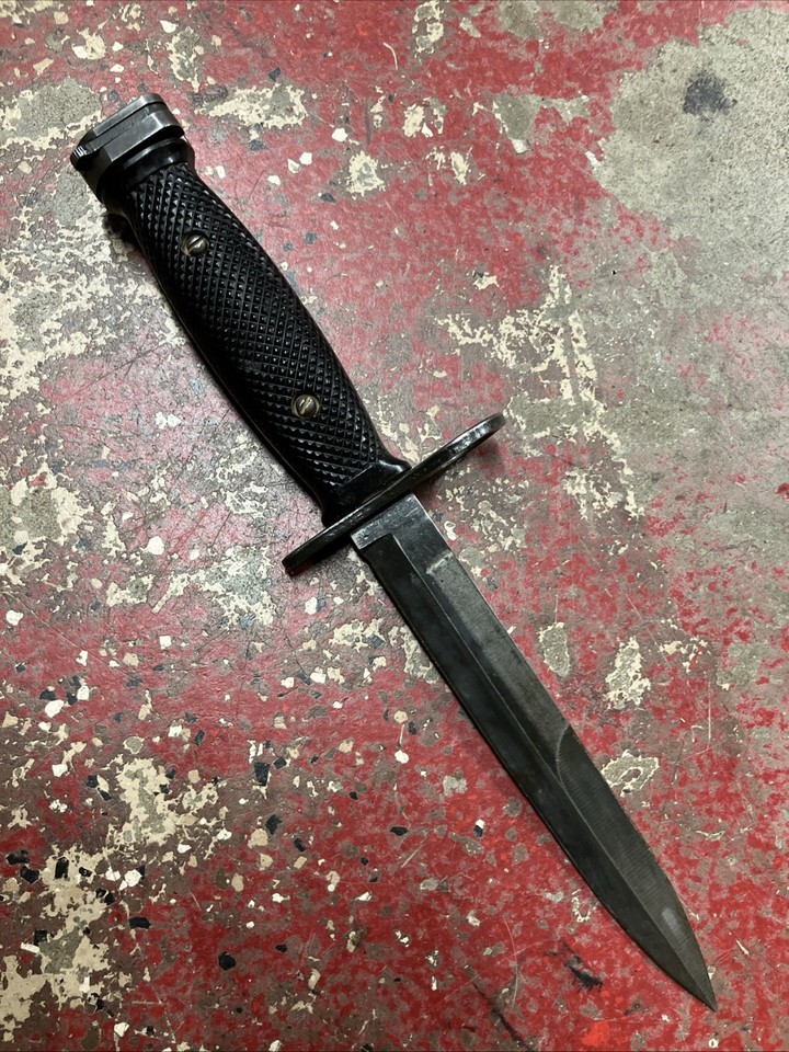 Vietnam War Era US-M7 Bayonet Knife With US M8A1 Scabbard LOT L | eBay