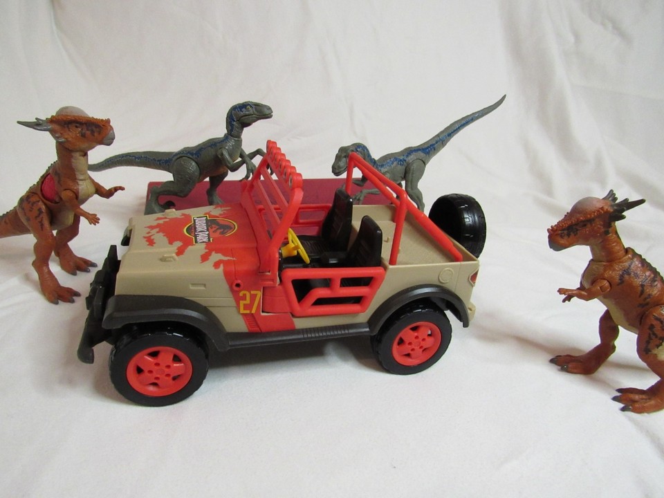 Jurassic World T-Rex Off-Road Tracker Jeep Bundle w/ 4 Figures | eBay