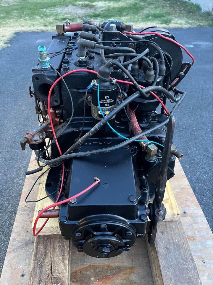 Universal Atomic 4 Marine Engine - Gasoline | eBay