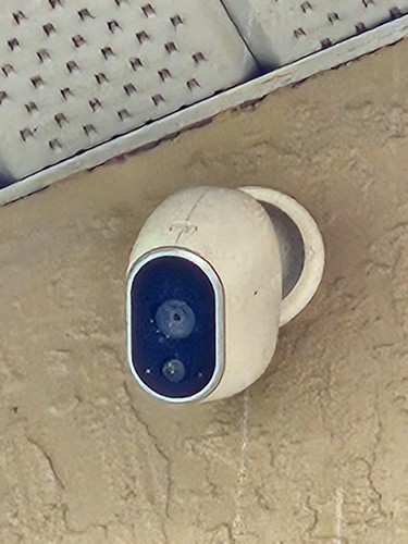 3 Netgear Arlo VMC3030 Wireless W/mount. 3 Security Cameras - with base ...