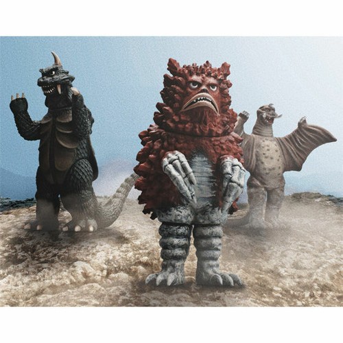 BANDAI Limited Ultra Monster Series Premium Garamon Peguila Gomez Soft ...