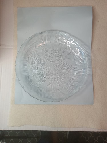 8" CLEAR ARCOROC GLASS PLATE FLORAL DESIGN imprint | eBay