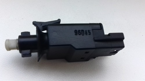 MERCEDES BRAKE PEDAL STOP LIGHT SWITCH 0015450109 | eBay