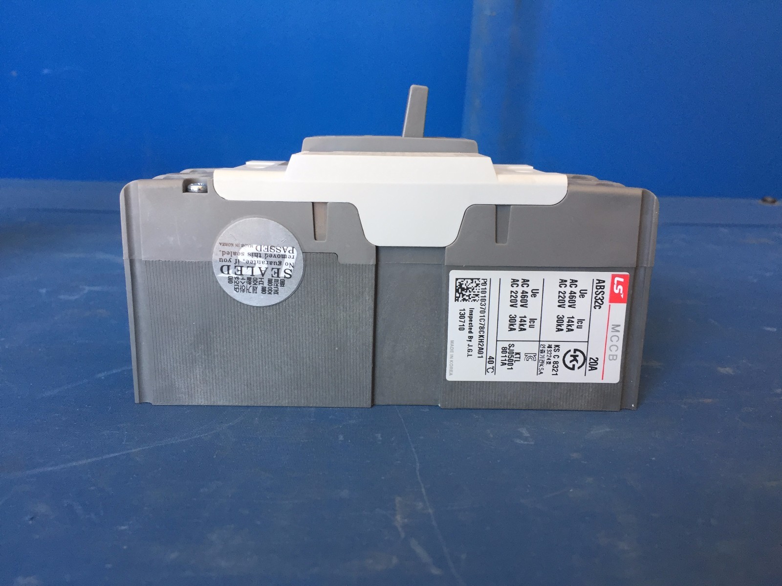 LS METASOL ABS 32C 20A 240V 2P CIRCUIT BREAKER | eBay