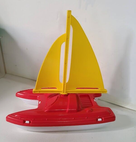 Catamaran Plastic Sailboat 1970s American Plastic Toys USA VG+ Floating ...