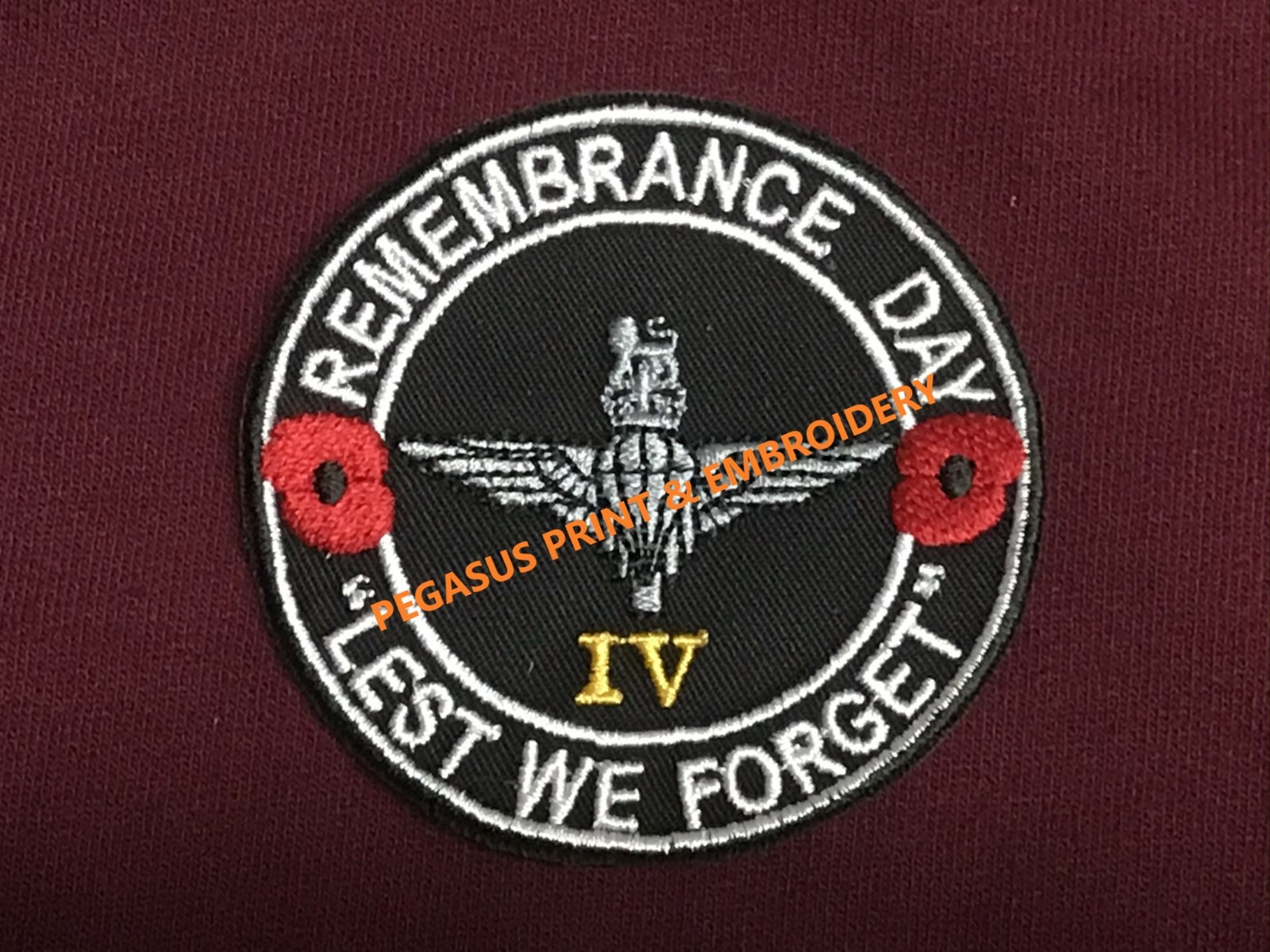 Remembrance Day - The Parachute Regiment & Airborne Forces - Badge ...