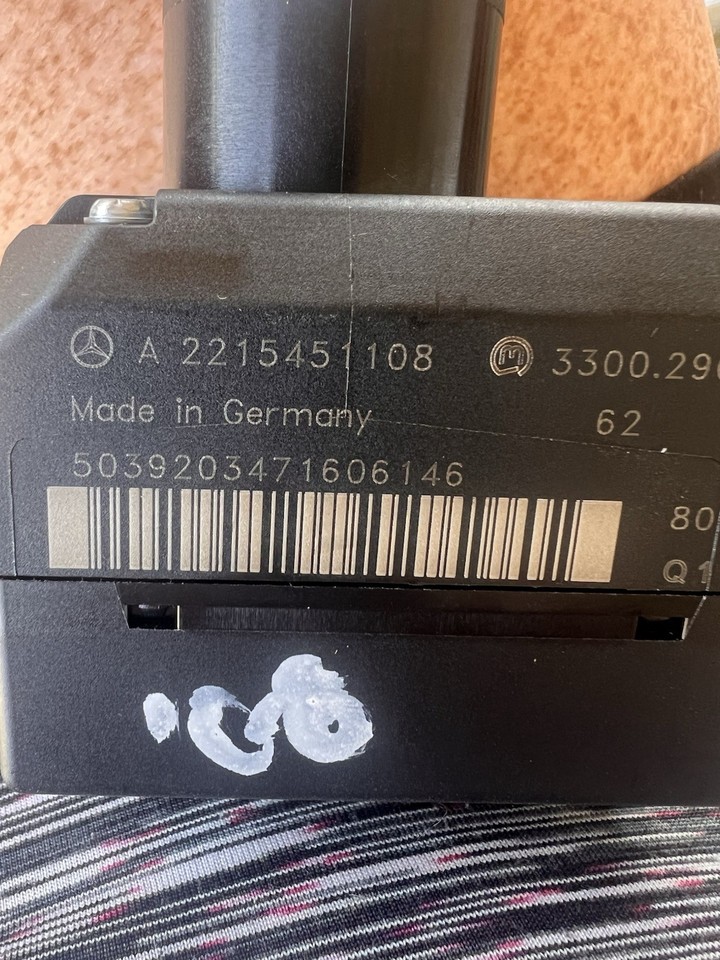 07-13 Mercedes W221 S550 CL550 EIS Ignition Switch Module Start Button ...