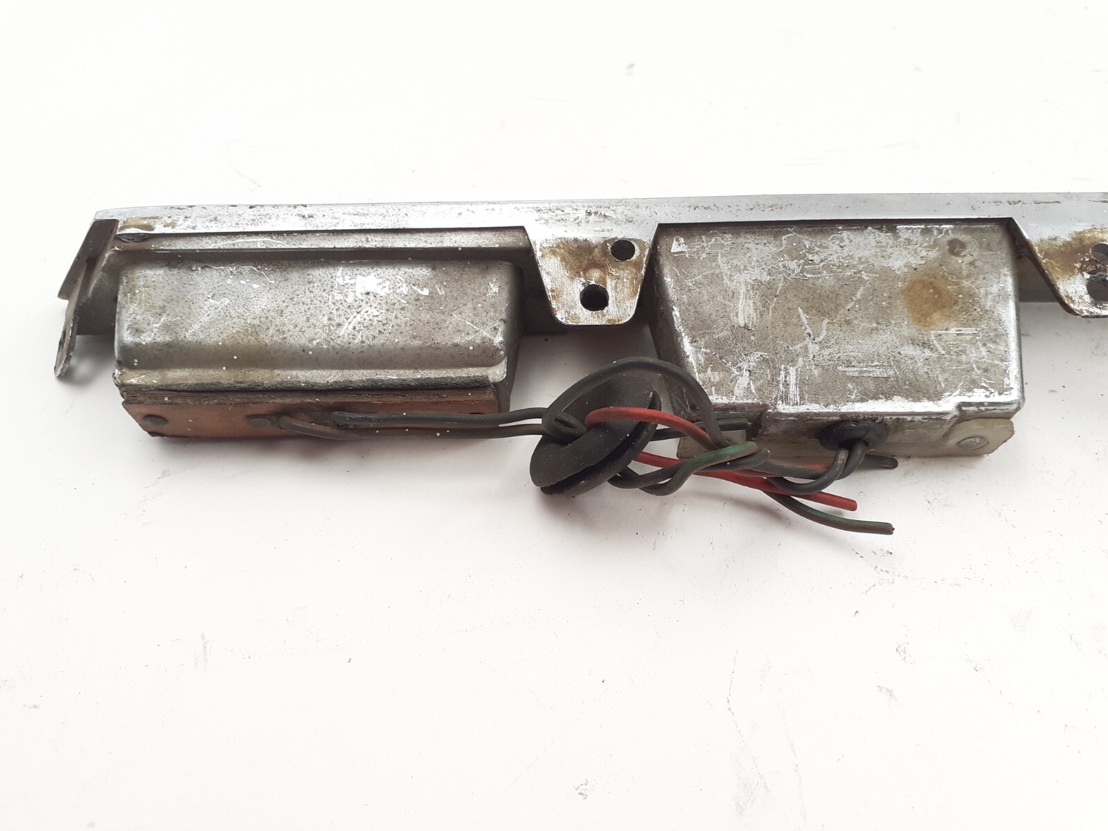 JAGUAR XJS 3.6 V12 BOOT LID REAR PLINTH SECTION FITTING BACK BODY PANEL ...