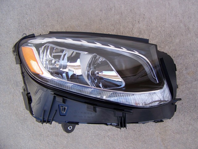 2016 2017 Mercedes Benz GLC Class Right Halogen Headlight OEM W253 ...