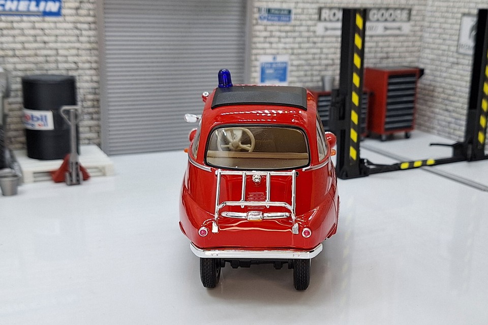 Fire Department FEUERWEHR BMW Isetta Red Bubble Car 1:18 Scale Car ...