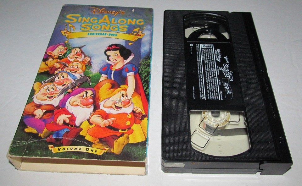 Walt Disney Sing Along Songs SNOW WHITE Seven Dwarfs Volume 1 HEIGH-HO ...