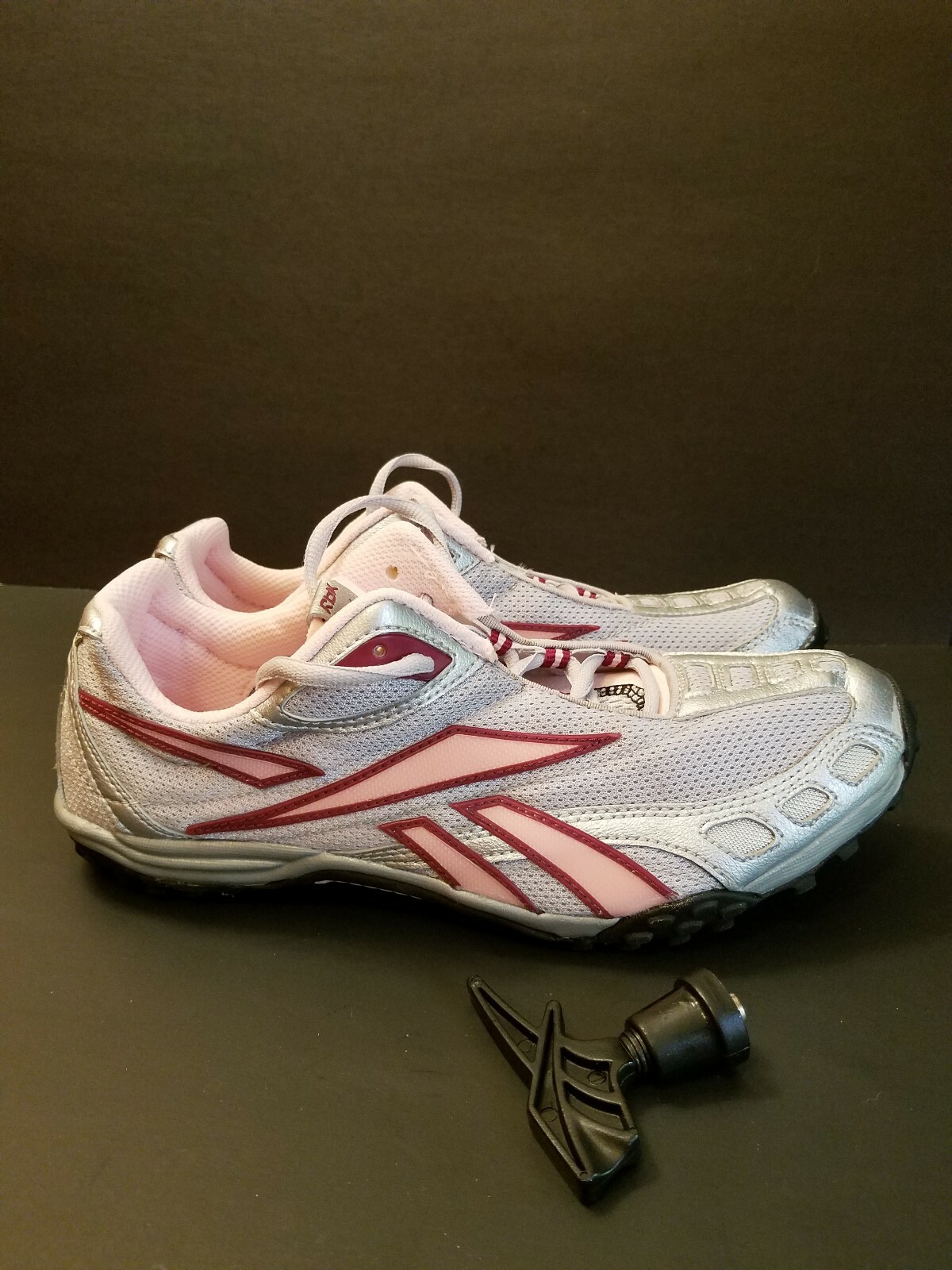 Women's Reebok Velocity XC Track & Field Shoes 9 1/2 Non-Marking ...