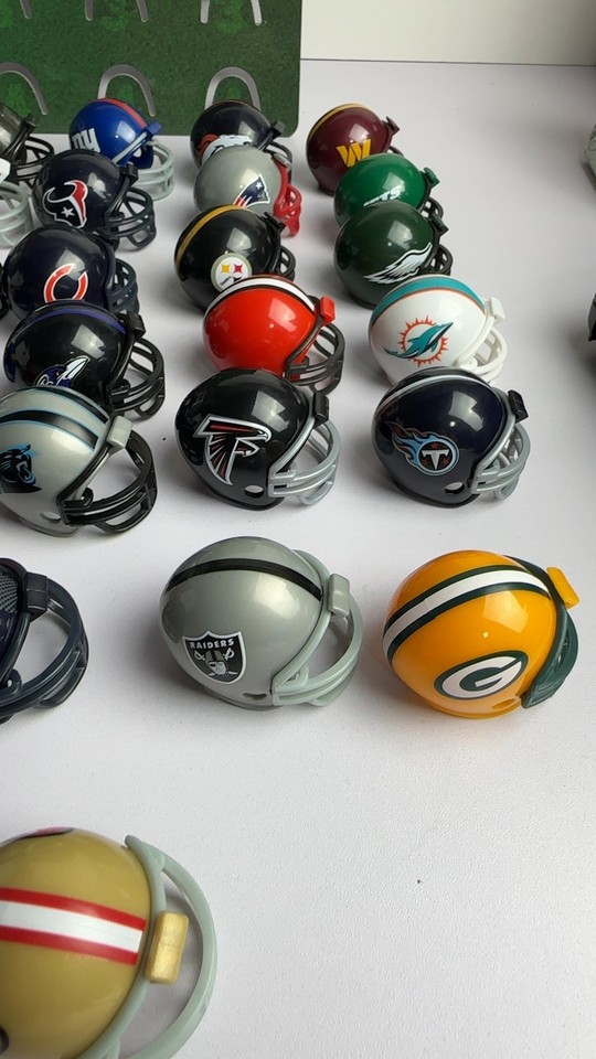 31 NFL Pocket Pro Helmets Riddell Nearly Complete Set Teams Display ...