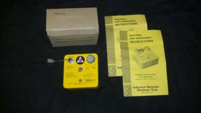 Civil Defense Radiological Dosimeter Charger CDV-750 Model 5b New in ...