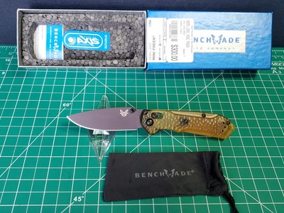 Benchmade 565 Mini Freek Amber Ultem Handle Scales & CPM-M4 Folding ...
