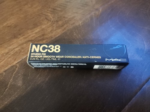 Mac Studio Fix 24-Hour Smooth Wear Concealer NC38 - Full Size 7mL / 0. ...